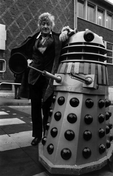 Ray Cusick, criador do visual dos Daleks, morre aos 84 anos | VEJA