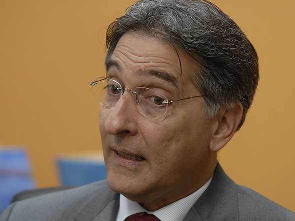 Depende de Pimentel | VEJA