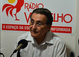 E se Rui Falcão e Renato Rabelo dessem um selinho... | VEJA