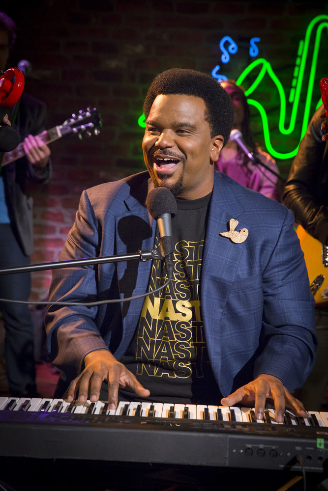 Trailer e fotos de ‘Mr. Robinson’, nova comédia da NBC | VEJA