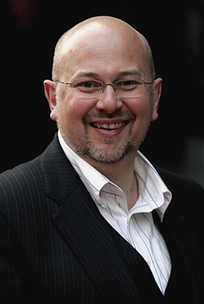 Definido o elenco de ‘Cucumber’, nova série de Russell T. Davies | VEJA