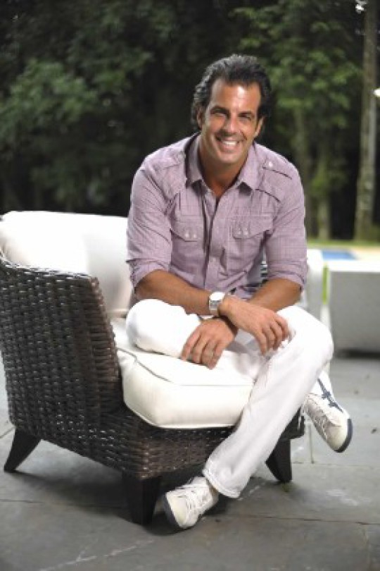 Álvaro Garnero vem aí | VEJA