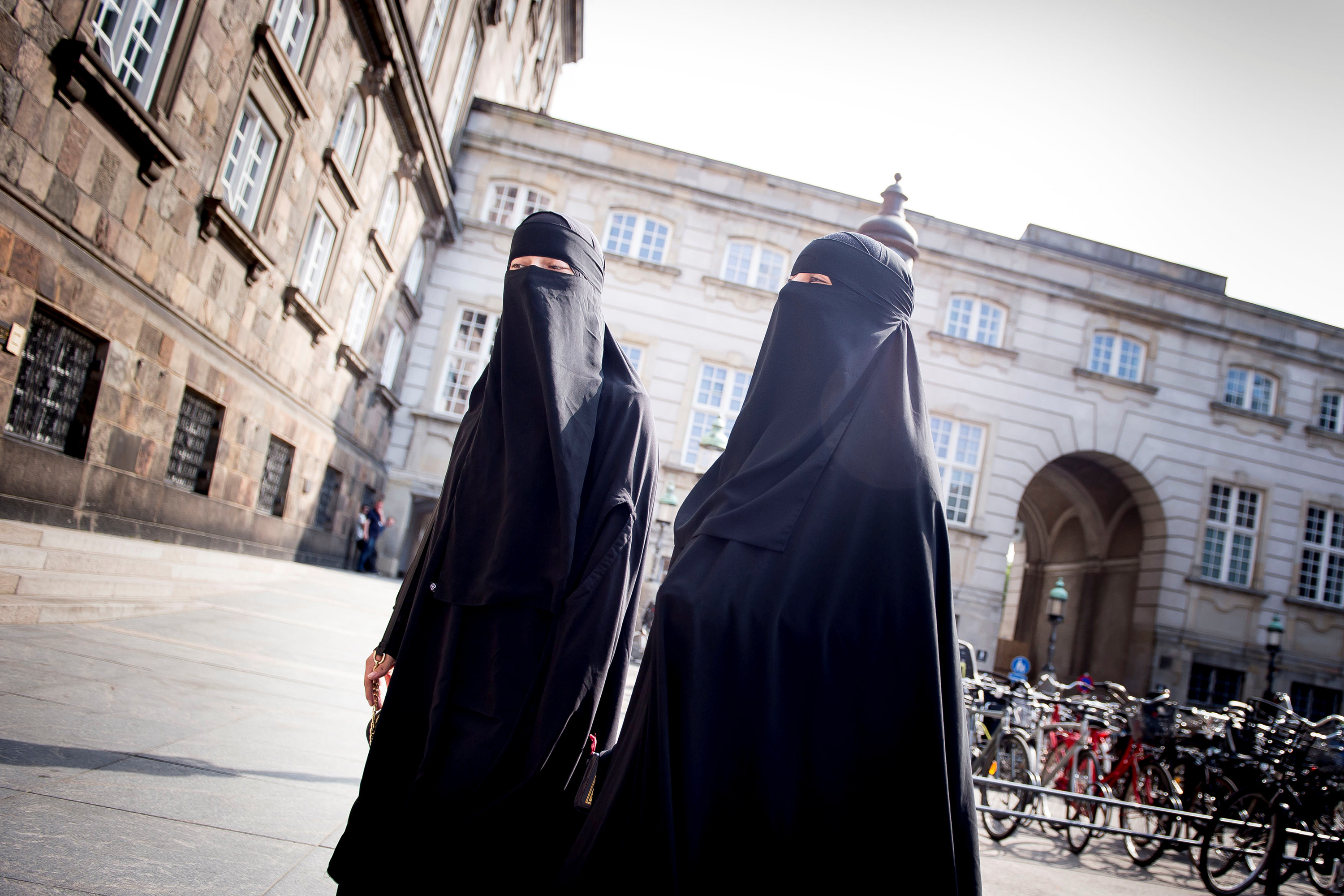 Dinamarca Aprova Proibição Da Burca E Do Niqab Em Espaços Públicos Veja