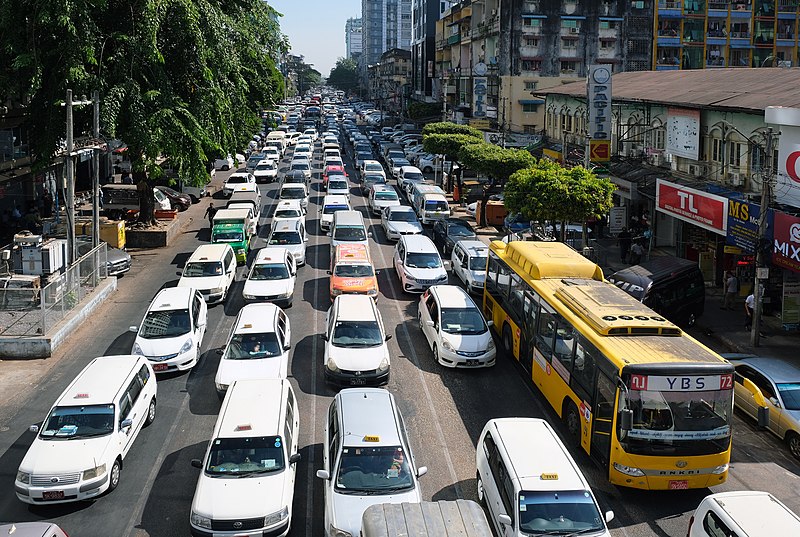 Pesquisa: Aplicativos de transporte aumentam trânsito na cidade | VEJA