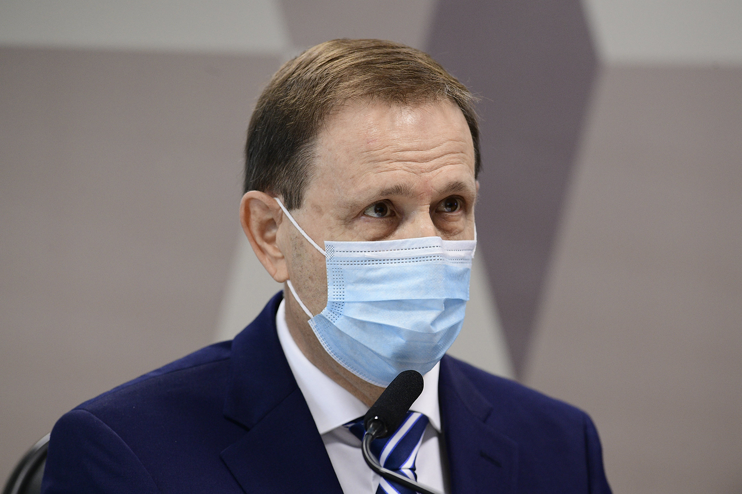 Wizard e a instrumentalização da fé | VEJA