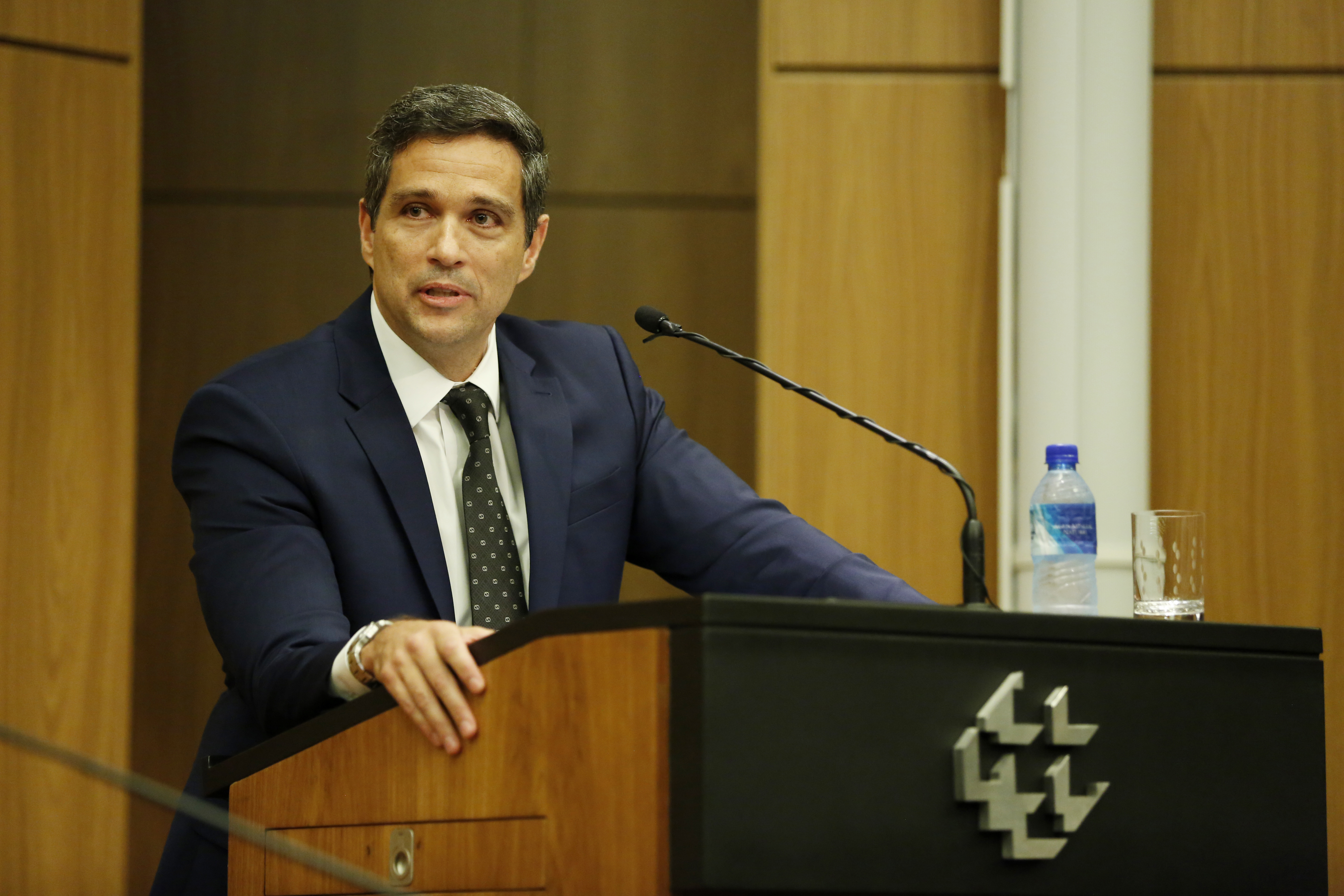 O giro internacional de Roberto Campos Neto | VEJA