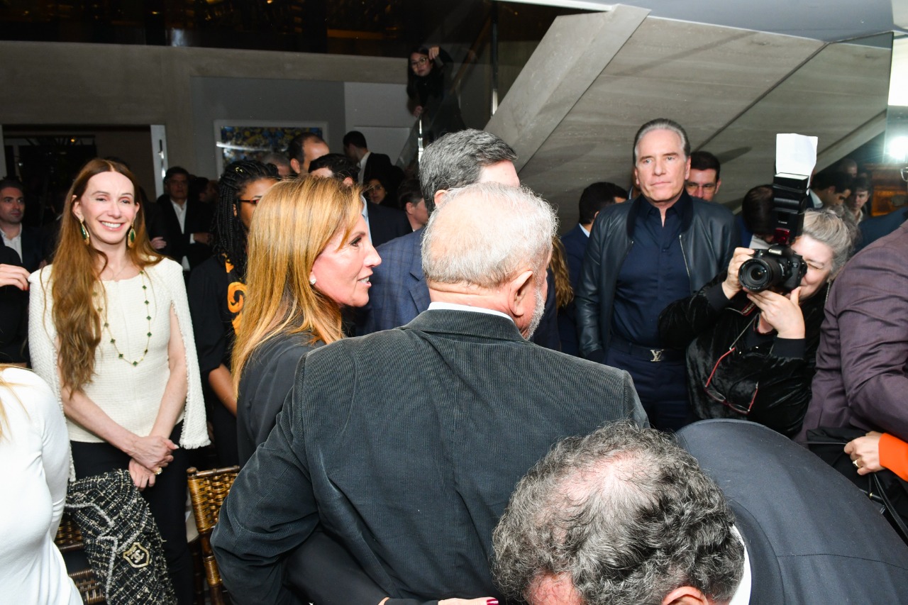 O incômodo de Roberto Justus em jantar de Lula com empresários | VEJA