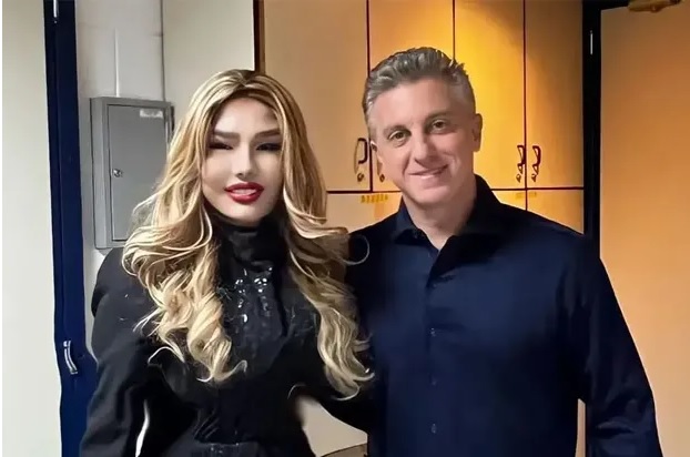 Rosana toma medida radical sobre críticas a sua aparência | VEJA