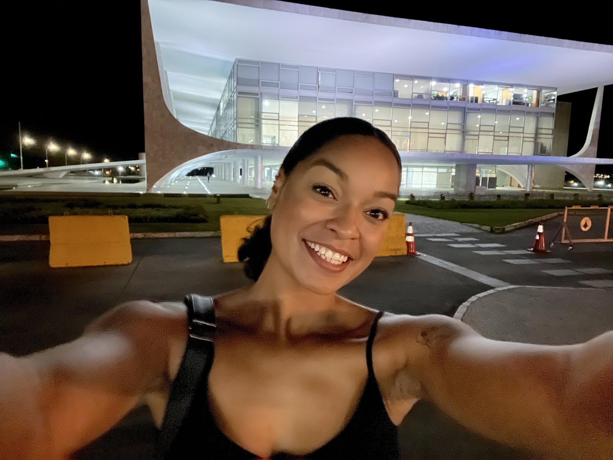 ‘Não voltaremos à barbárie’, diz PT sobre ameaça d... | VEJA