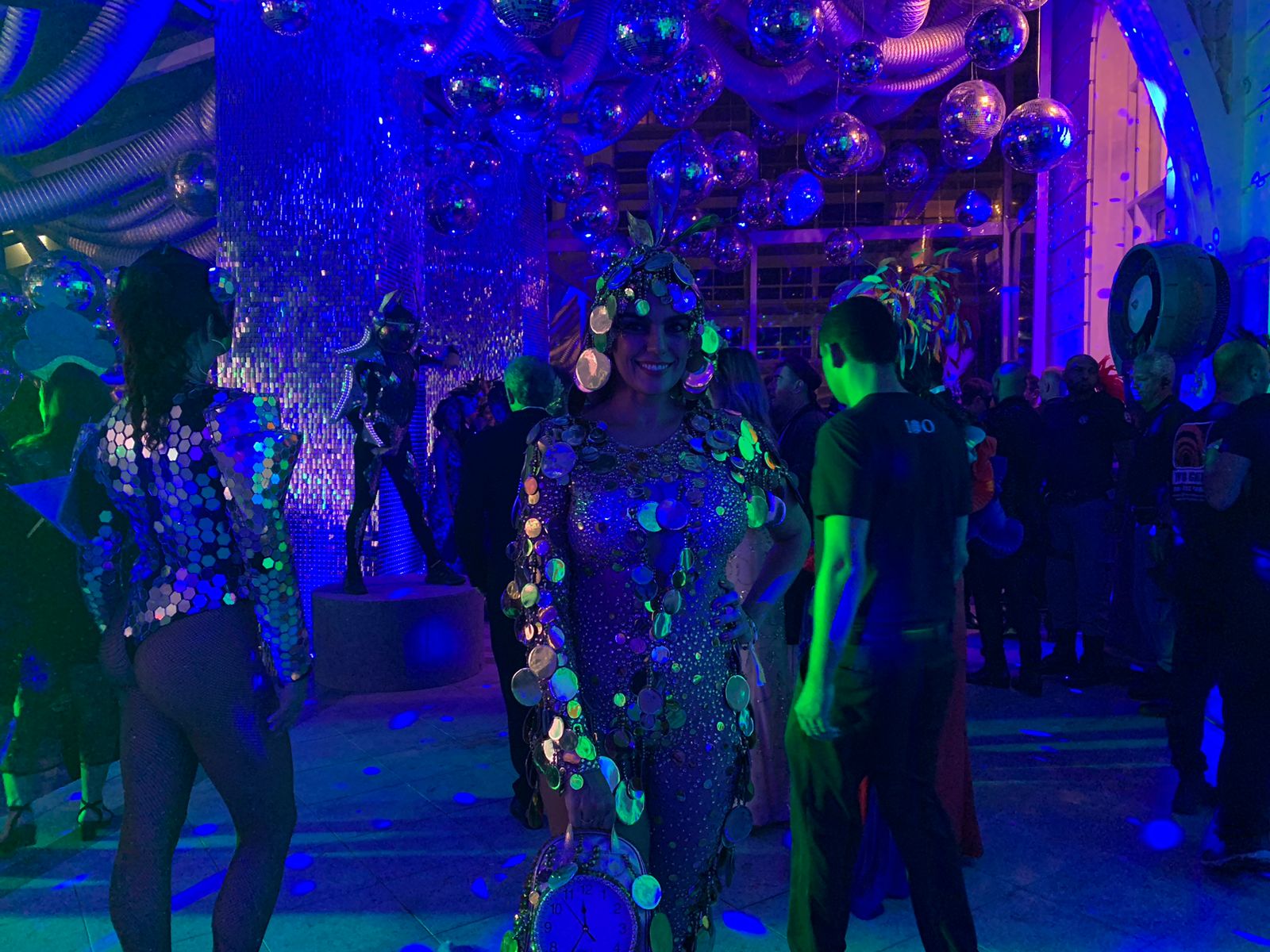 As fantasias mais extravagantes do Baile do Copacabana Palace | VEJA