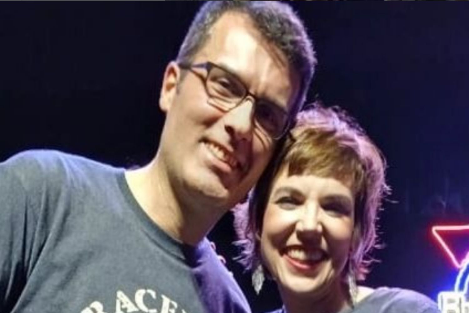 A inusitada banda de rock de Fabio Turci e Gloria... | VEJA