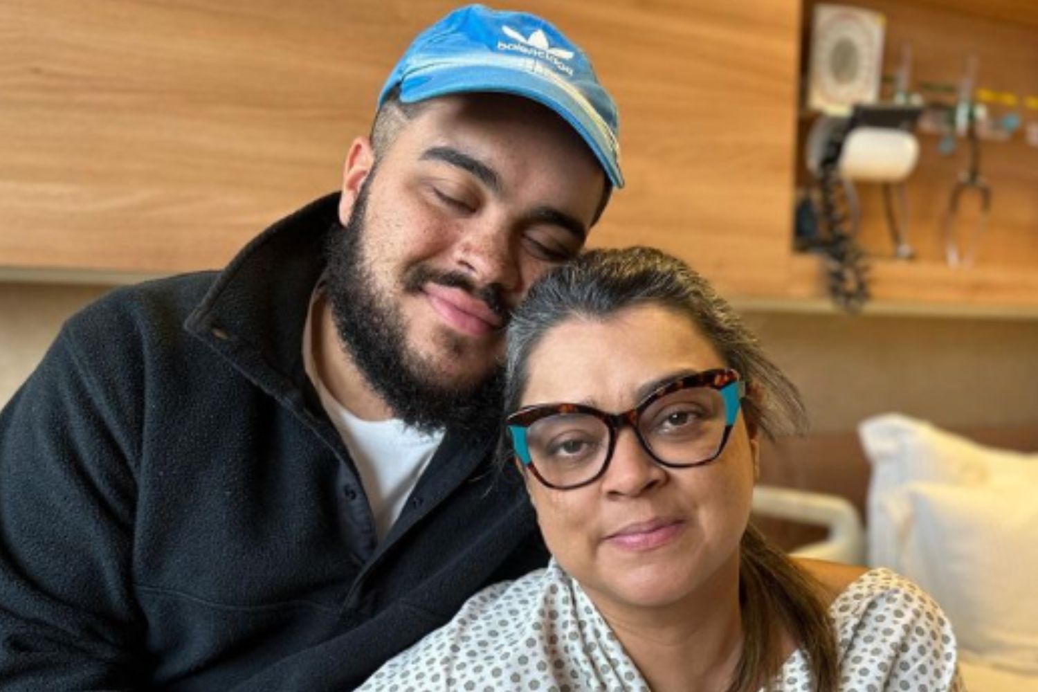 Filho de Preta Gil relembra últimos momentos de vida da mãe em velório ...