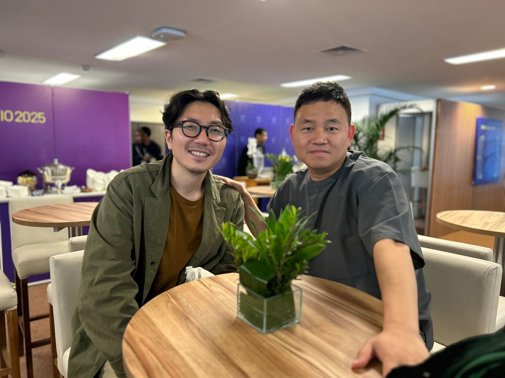Da videolocadora ao mundo: Kim Ho-yeon é celebrado na Bienal do Livro ...