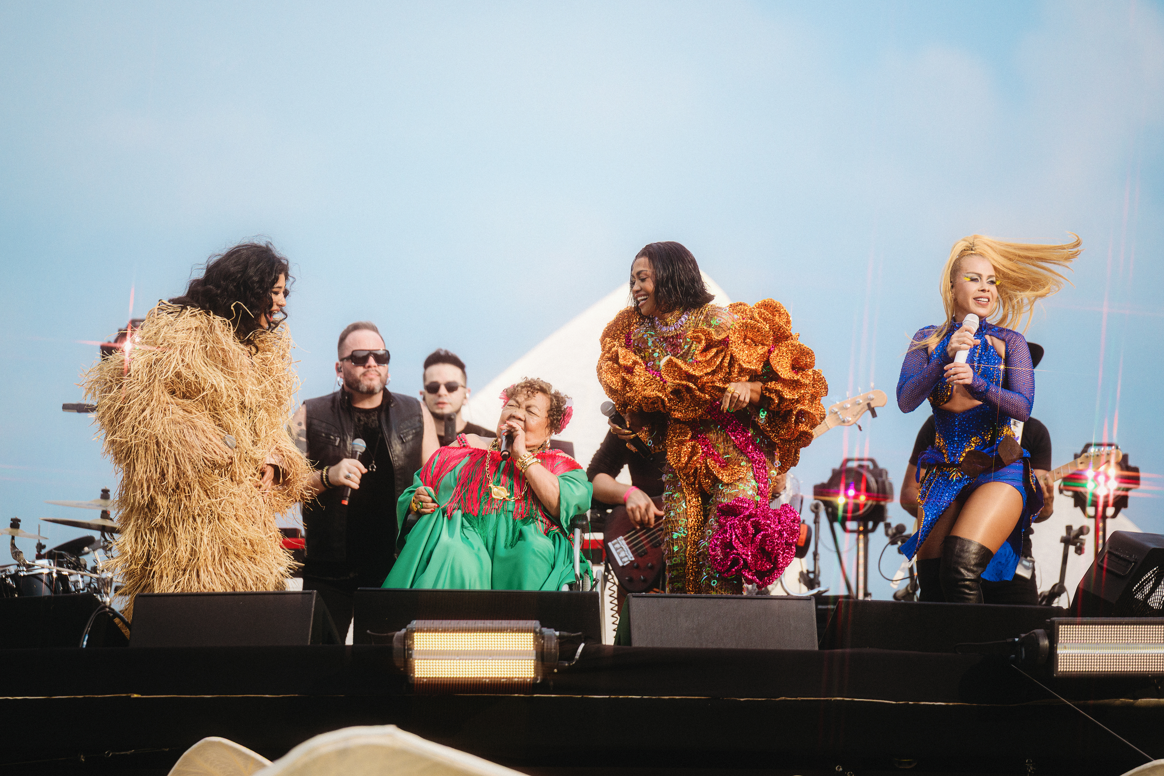 Os perrengues do Amazônia Live com Mariah Carey: chuva e pausa | VEJA