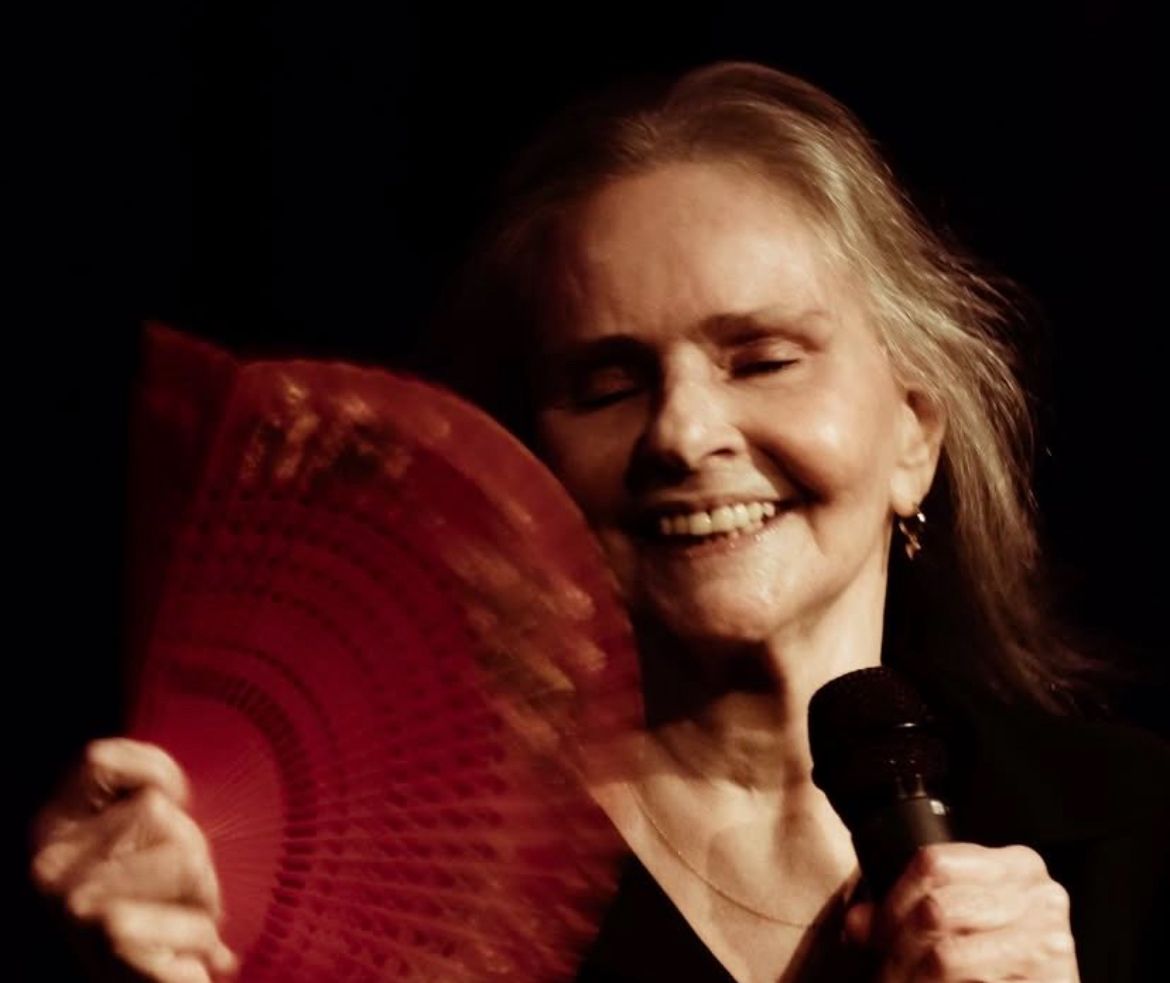 Namorada secreta e romance com Zizi Possi: os amores de Angela Ro Ro | VEJA