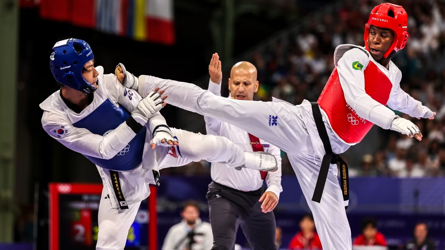 Brasil conquista feito inédito no Mundial de Taekwondo, com Henrique ...