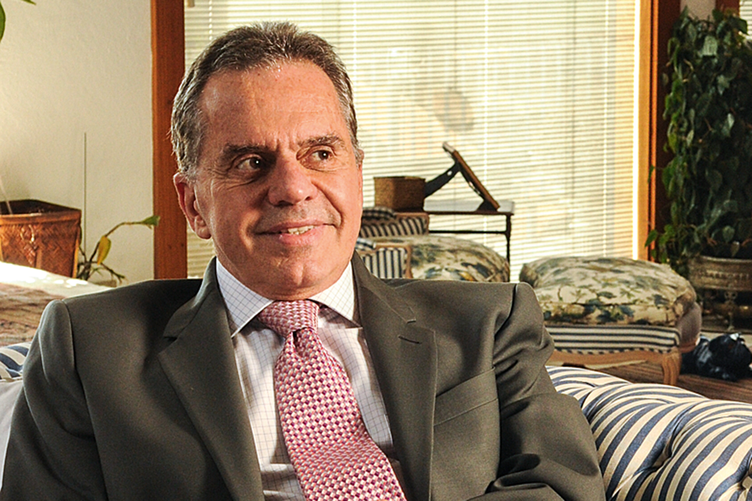 A derrocada de um banqueiro: os bastidores da prisão de Vorcaro e do escândalo do Banco Master ...